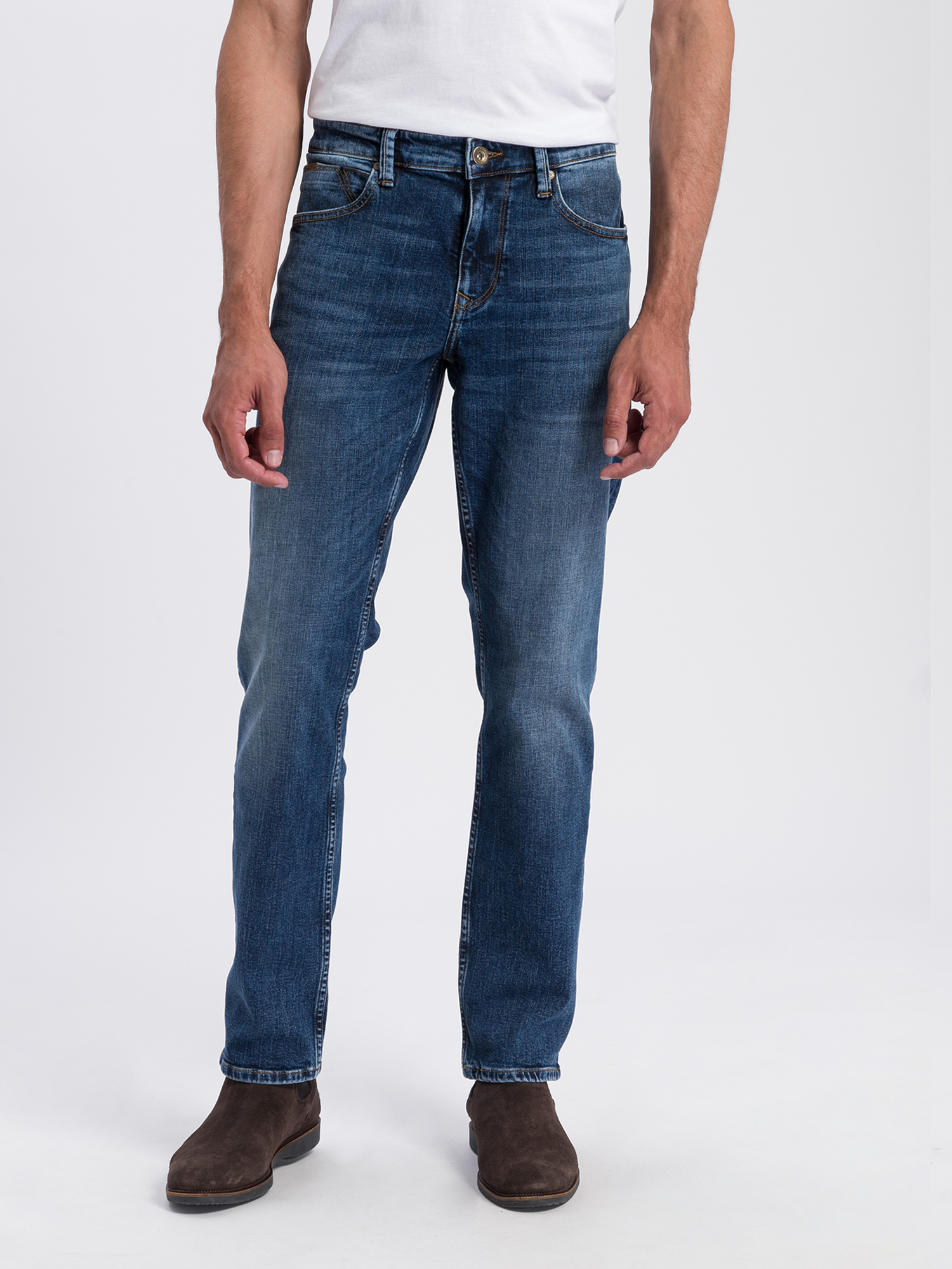 CROSS JEANS DYLAN washed mid blue E195-121 | Dylan | Cross Jeans ...