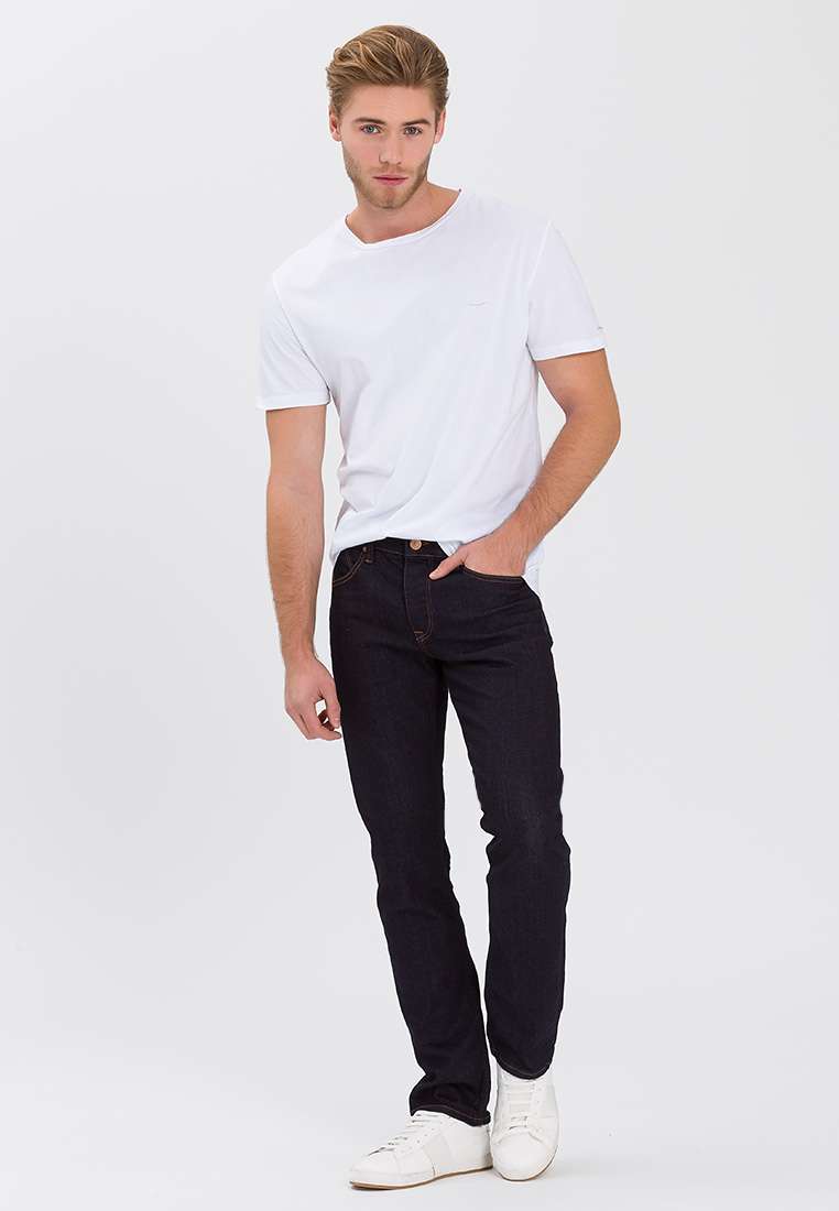 CROSS JEANS DYLAN dark blue rinse E195-079 | Dylan | Cross Jeans ...